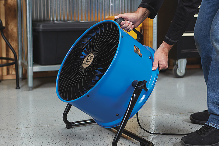 Strongway 18in. Turbo Tilt Direct Drive 3-Speed Floor Fan, 3800 CFM, 1/ ...