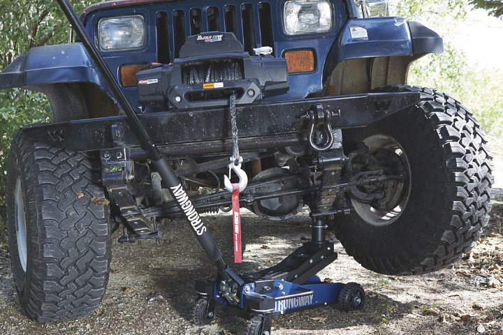 Strongway Off-Road Jack, 3-Ton Capacity, 29in. Lift Height, Aluminum ...
