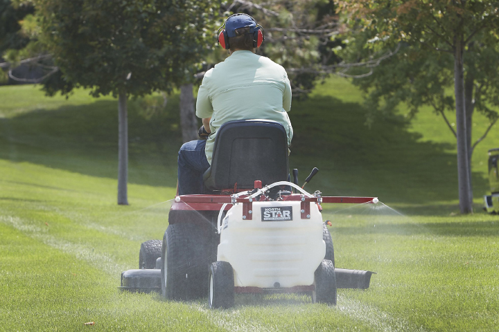 NorthStar Tow-Behind Trailer Boom Broadcast and Spot Sprayer, 31 ...