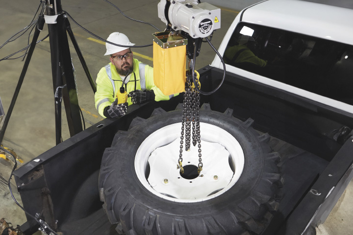 Strongway Electric Chain Hoist, 2-Ton Load Capacity, 9.84ft. Lift ...