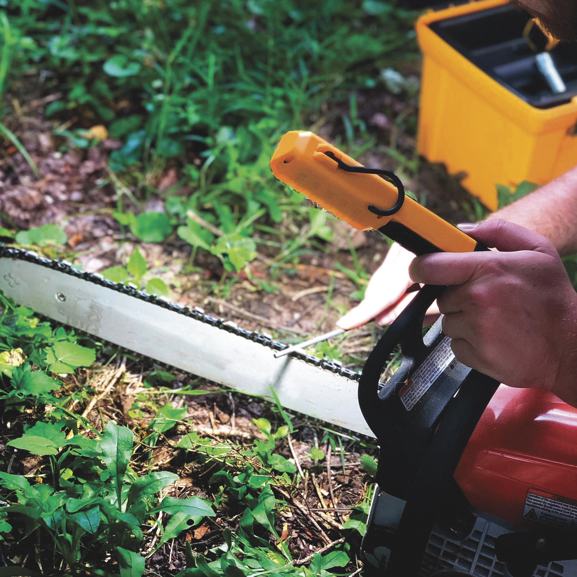 CAT Swing Arm LED Work Light, 250 Lumens, Model# 9016 | Northern Tool