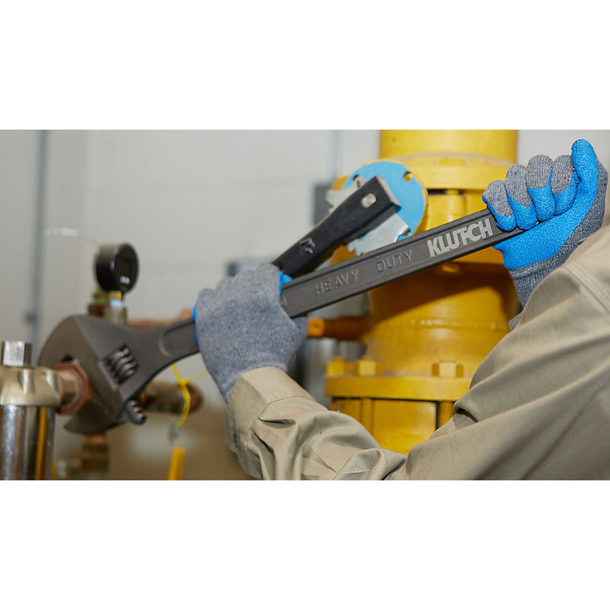 Klutch 24in. Black Oxide Adjustable Wrench | Northern Tool