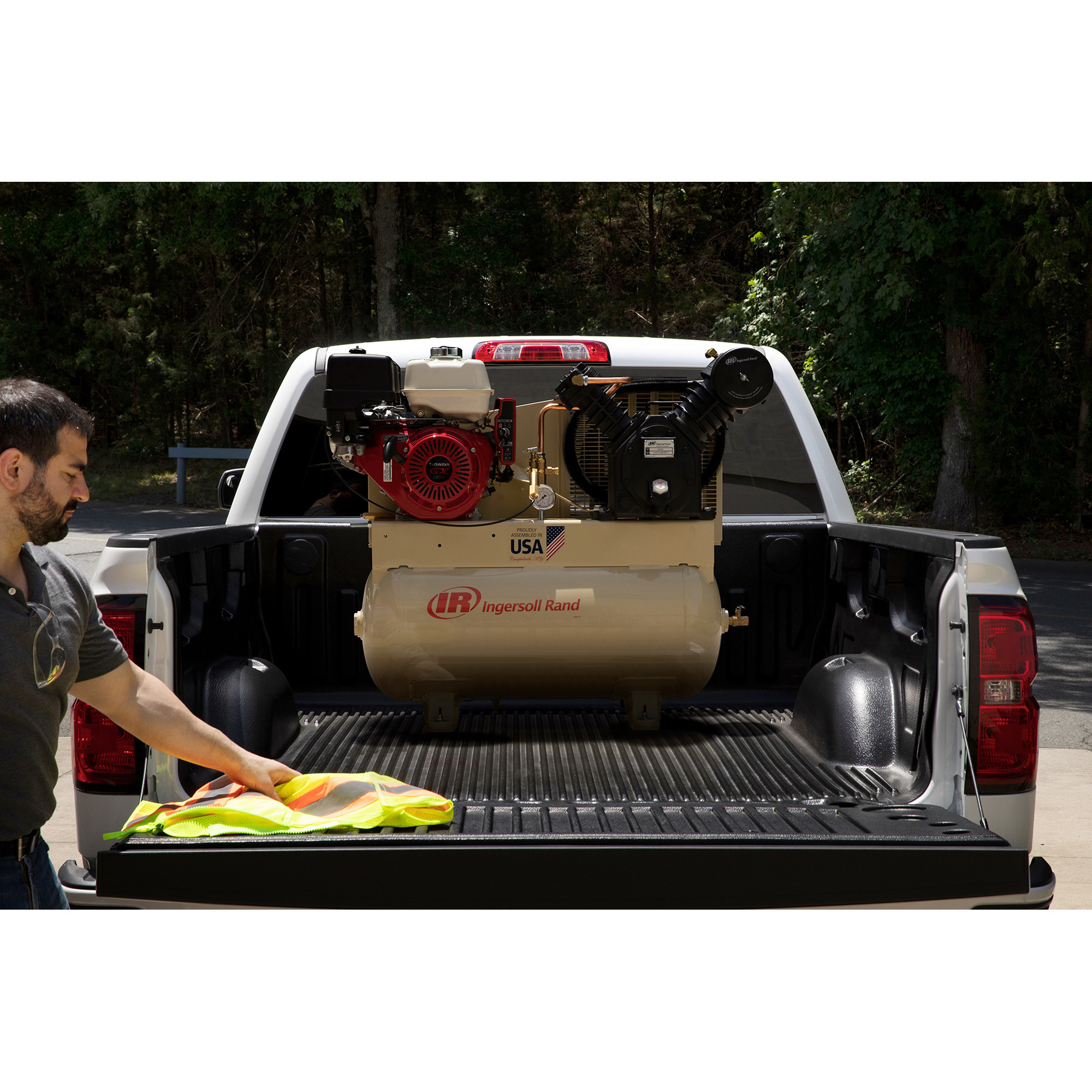 Ingersoll Rand 13 HP, 30-Gallon, Gas-Powered Air Compressor, Model ...