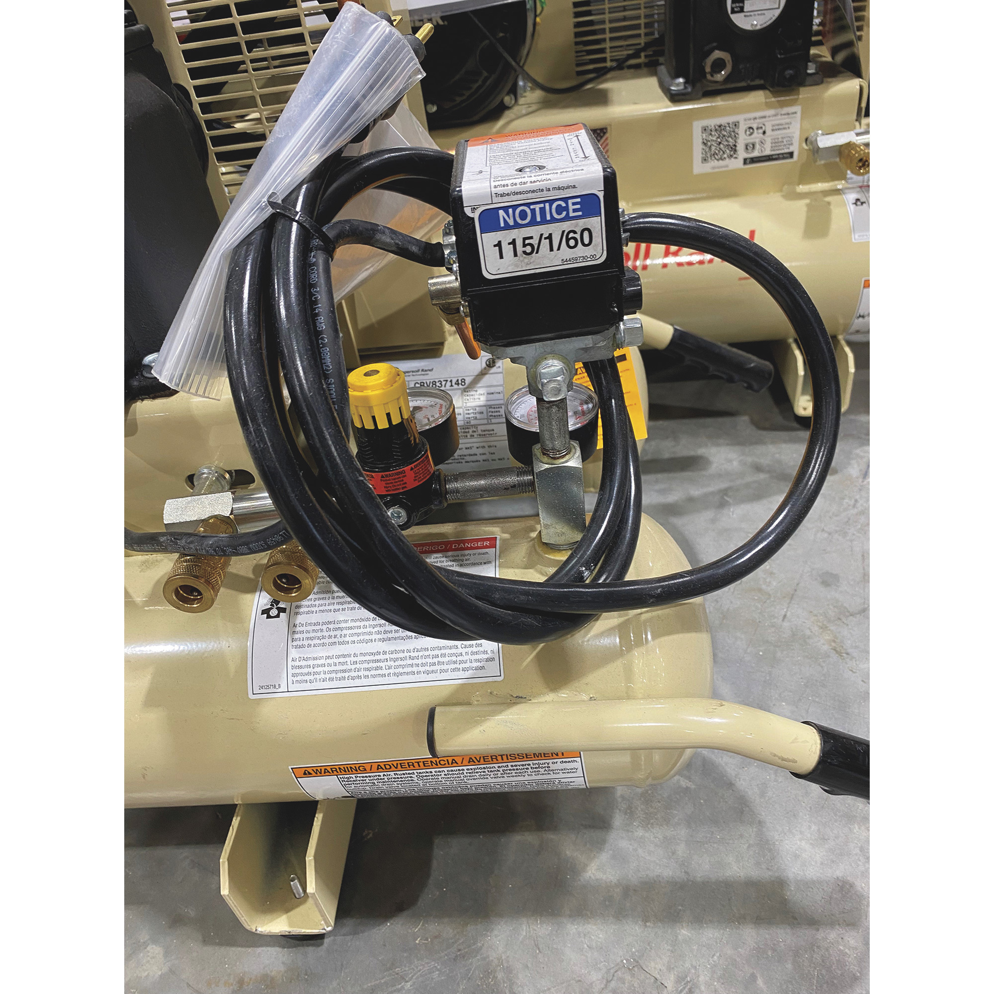 Ingersoll Rand Electric Wheelbarrow Air Compressor, 2 HP, 8 Gallon, 5.7 ...