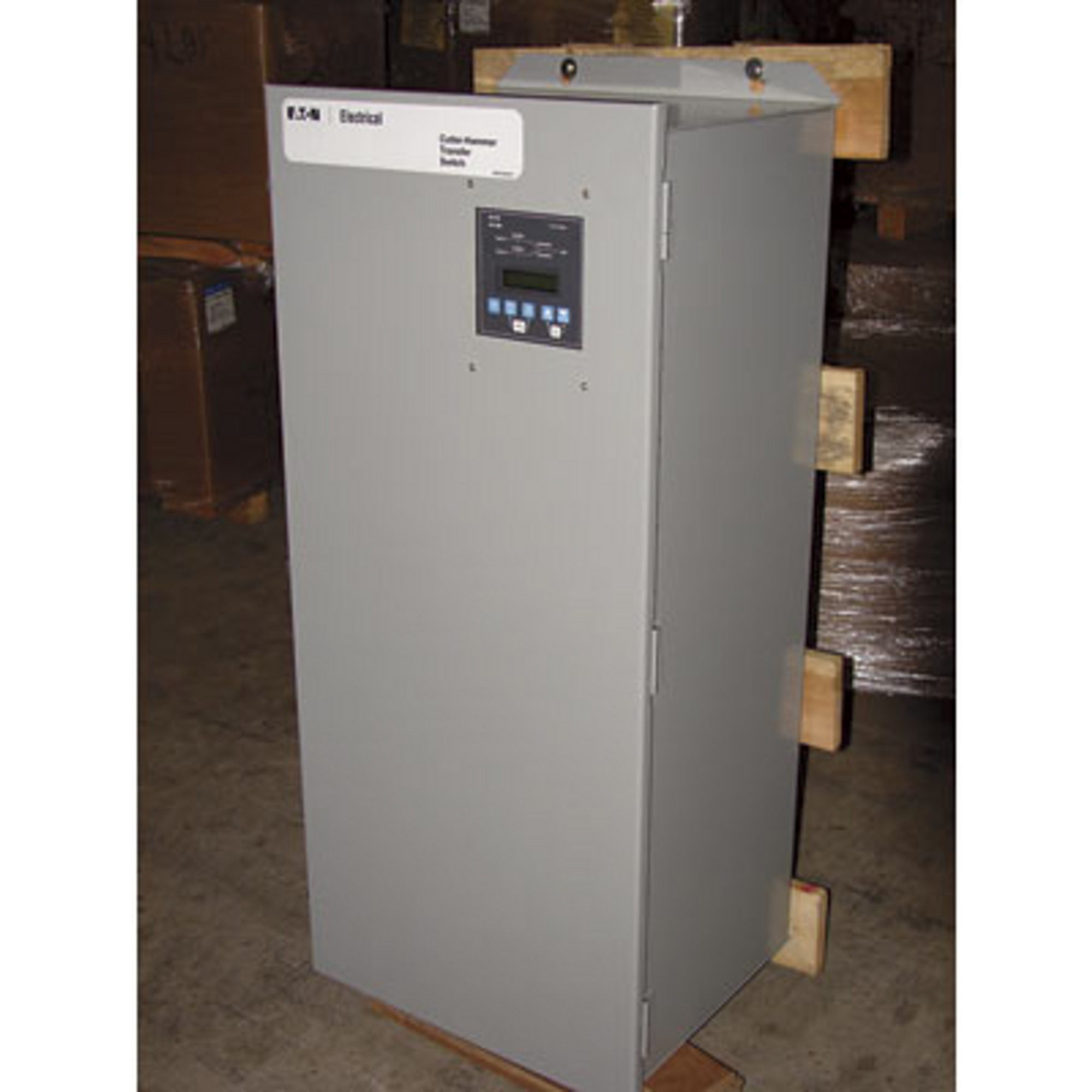 Cutler Hammer 3-Phase, Multi-Voltage Automatic Transfer Switch — 600 ...