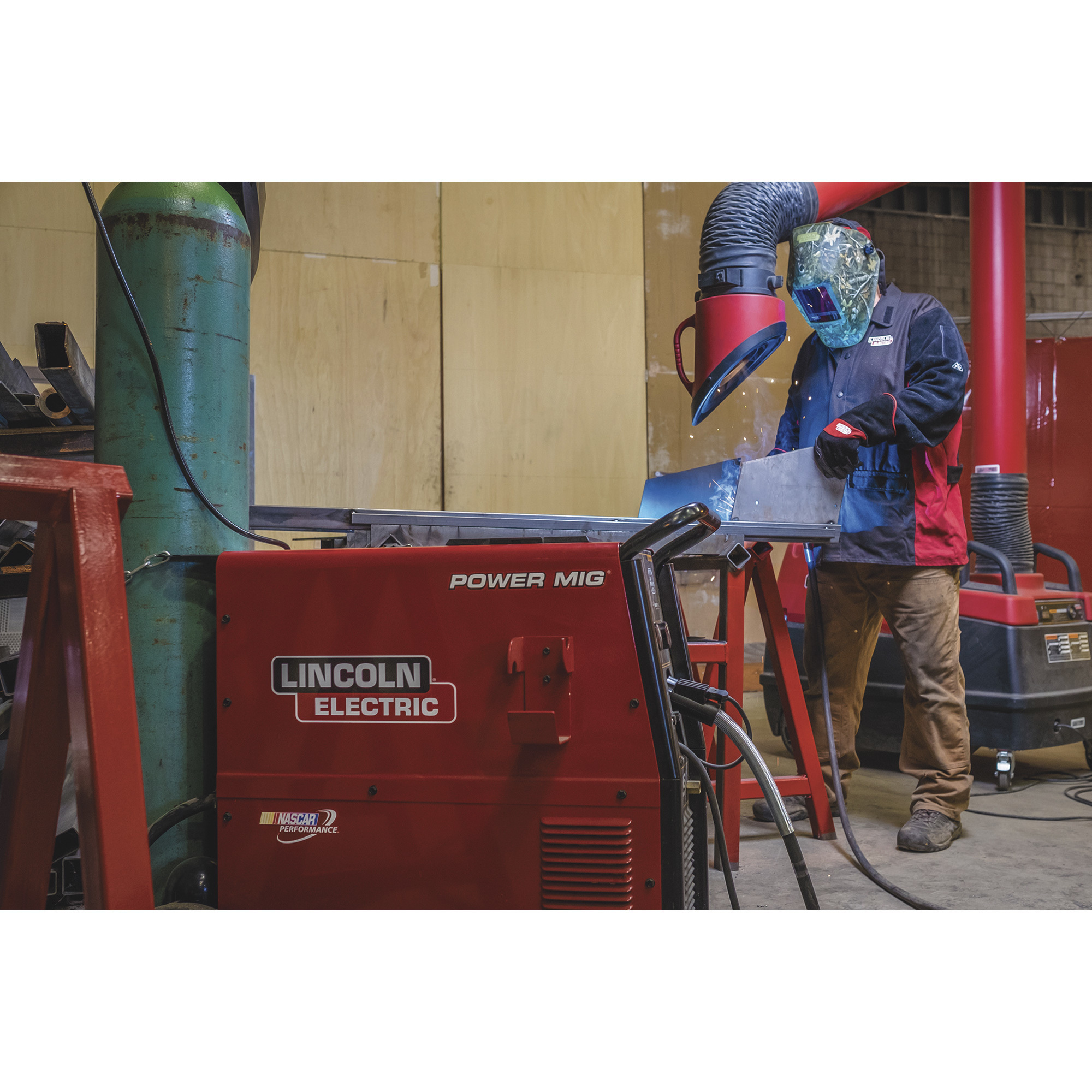 Lincoln Electric 208V/230V, 300 Amp, MIG Welder, Flux Core Welder w ...