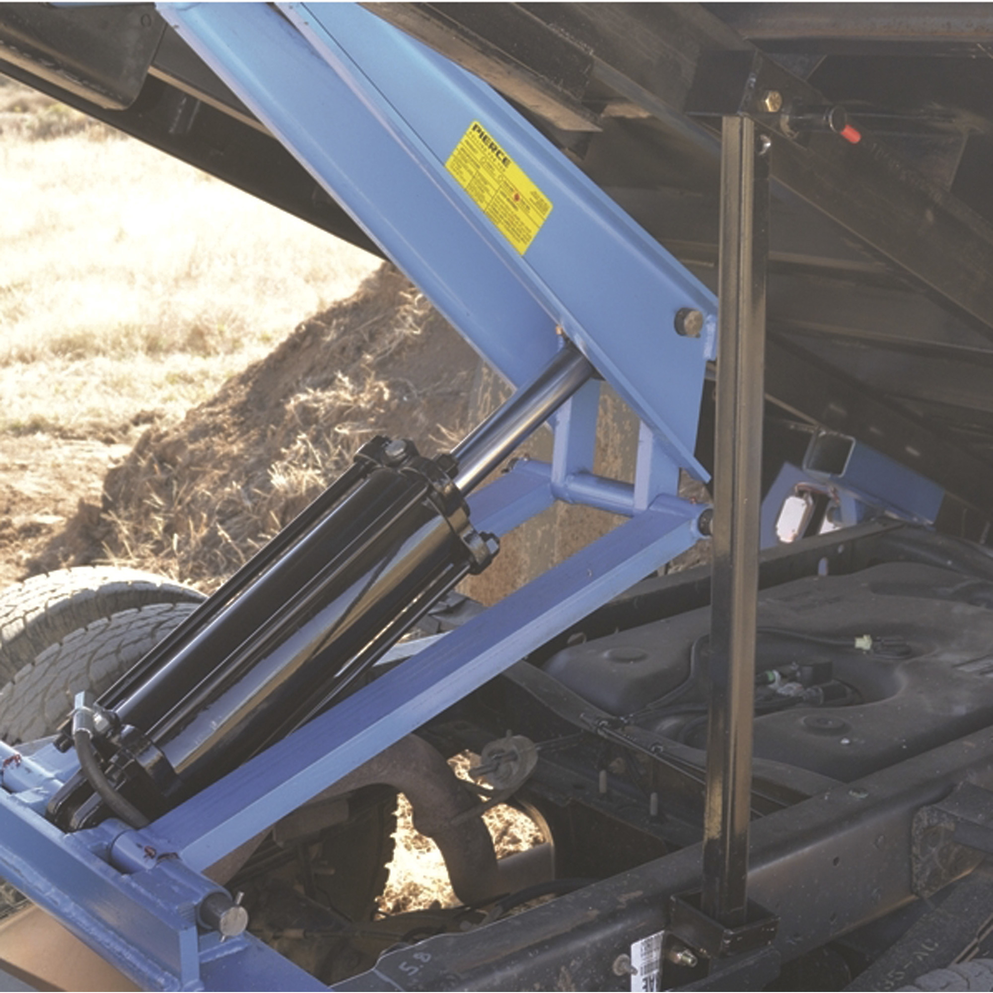 Pierce Arrow Flatbed Truck Hoist Kit, 7.5-Ton Capacity, 8ft. to 12ft ...