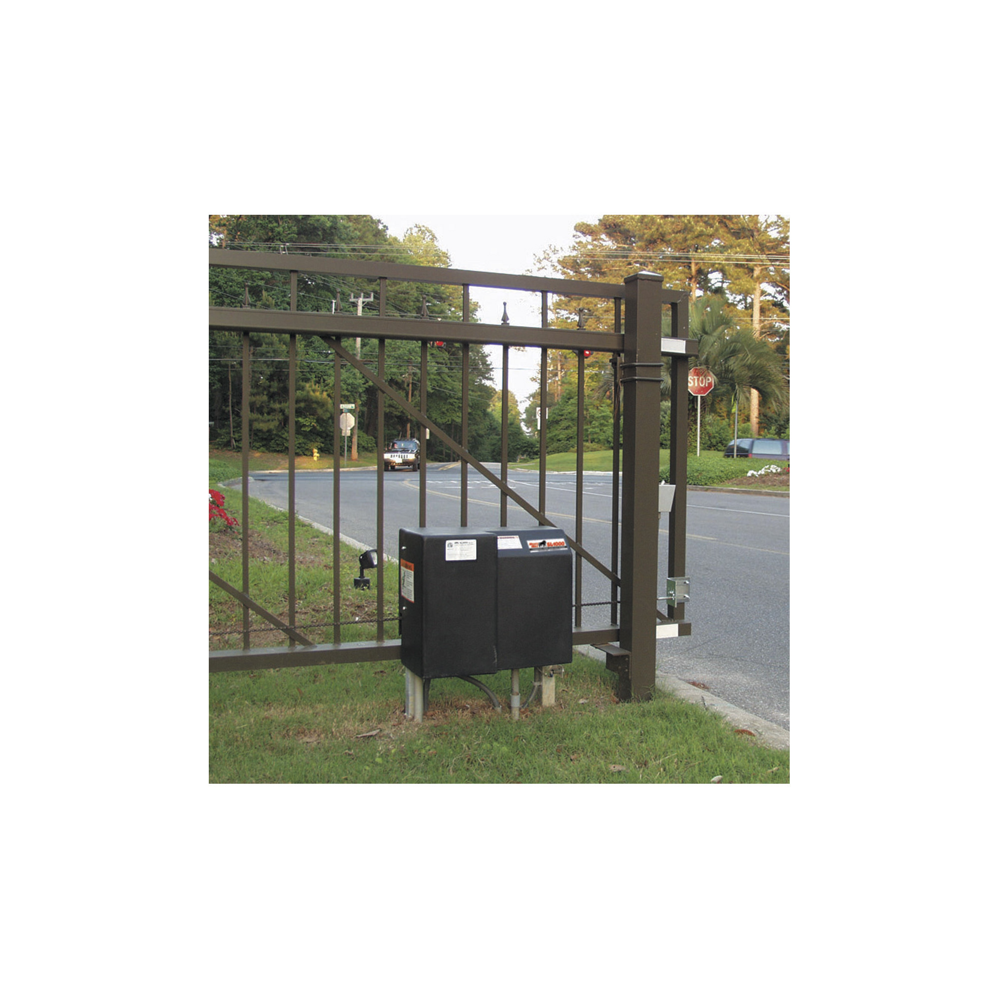 Mighty Mule Heavy-Duty Slide Gate Opener, Model# MM-SL2000B | Northern Tool