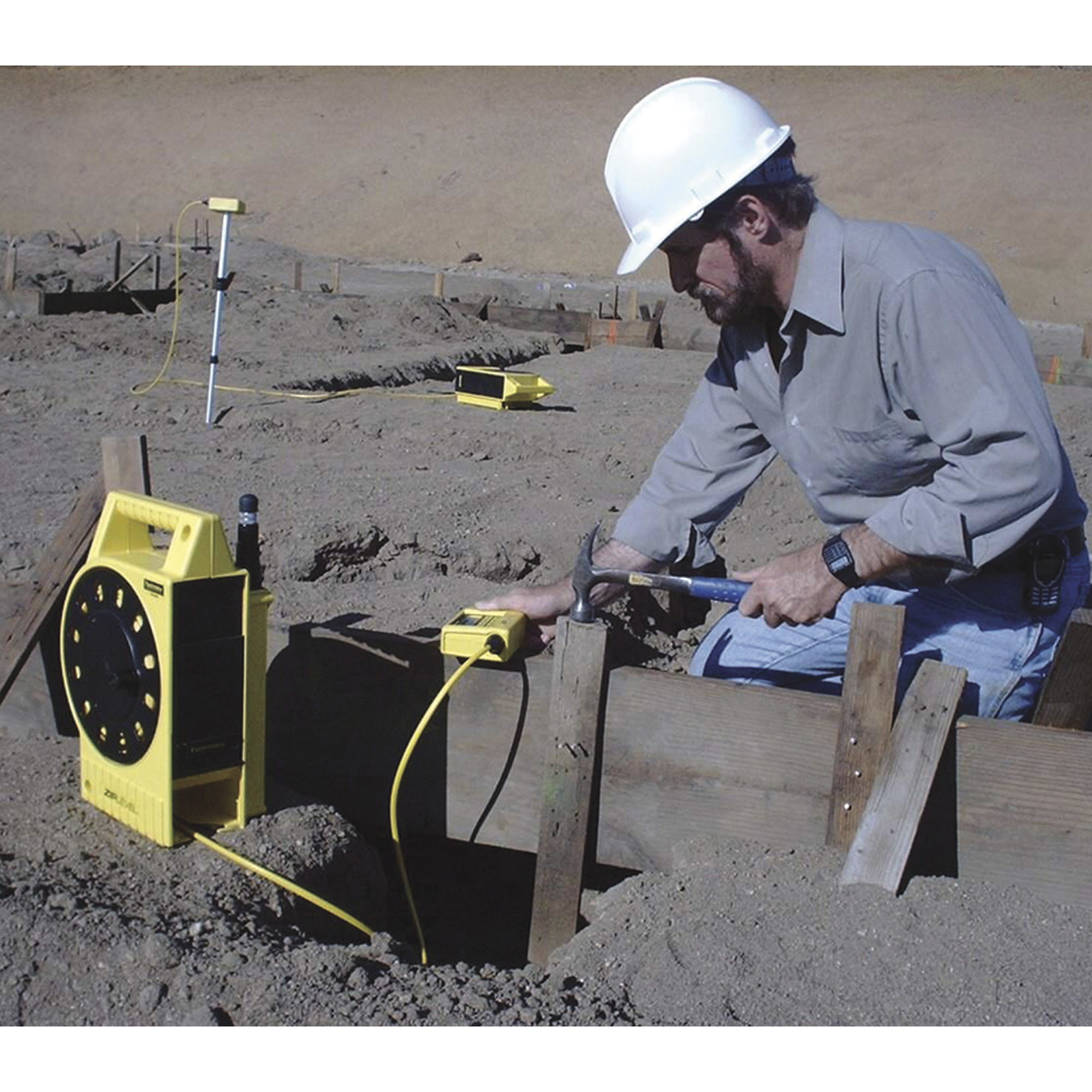 ZIPLEVEL Precision Altimeter, Model# PRO-2000 | Northern Tool