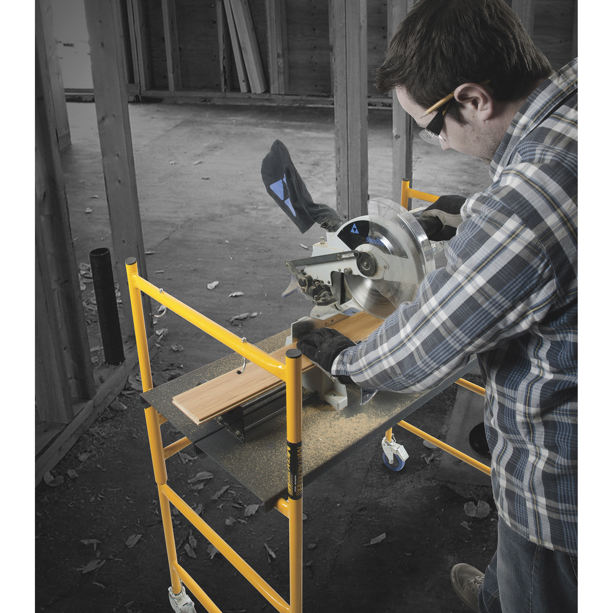 Metaltech Mini Folding Steel Scaffold, 500-Lb. Capacity, Model# I-IMCN ...