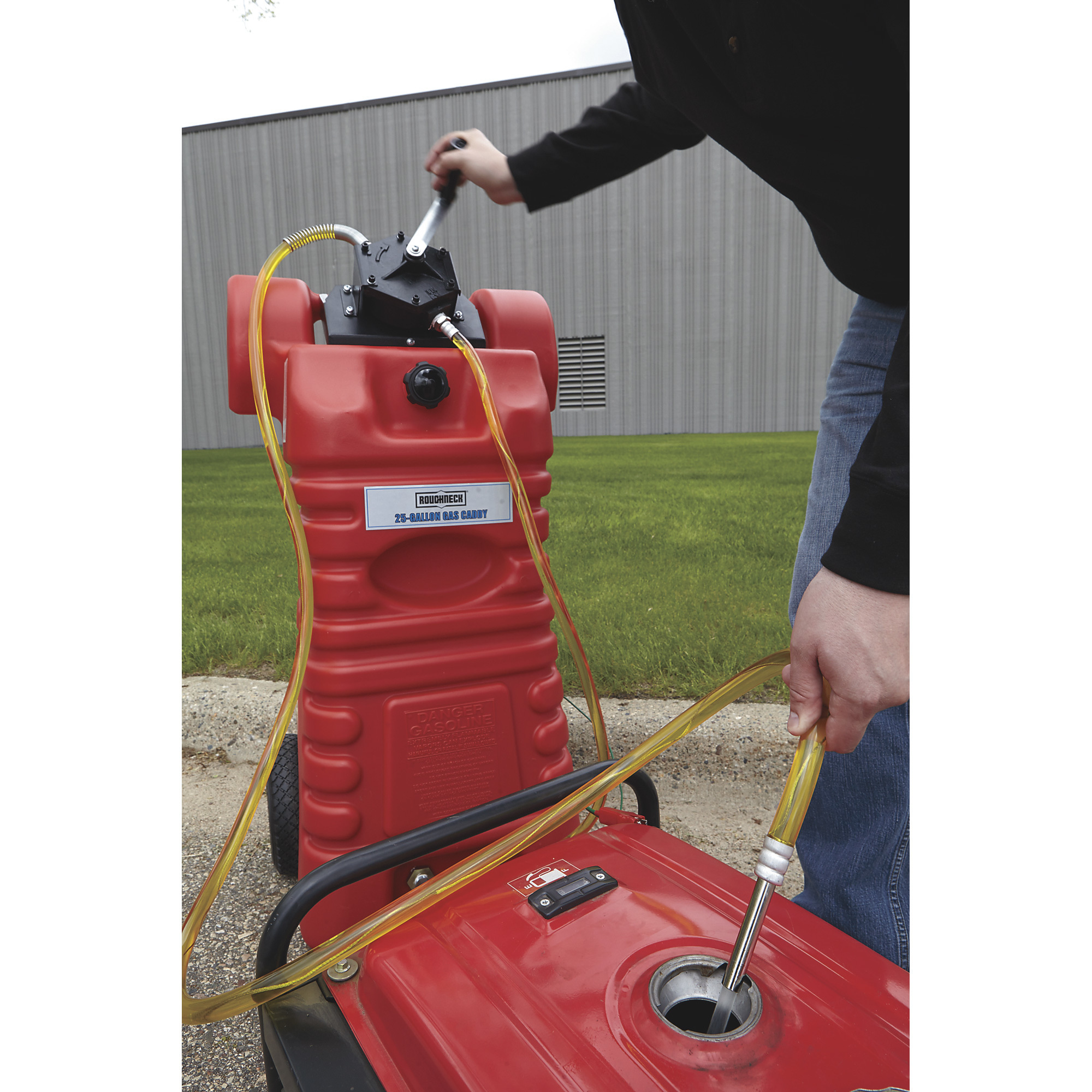 Roughneck 2-Way Rotary Pump Kit with Hose, 2 GPM | Northern Tool