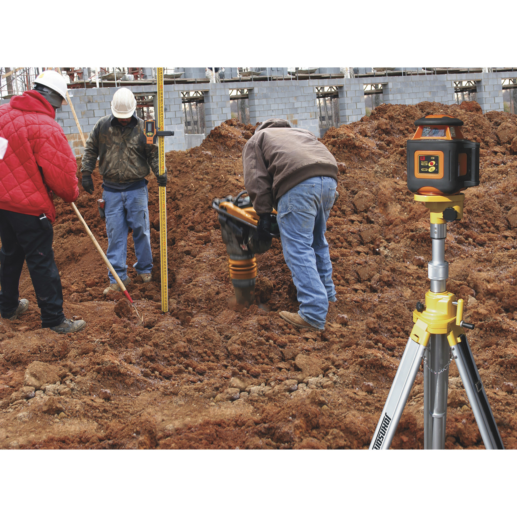 Johnson Level & Tool Heavy-Duty Elevating Tripod, Model# 40-6330 ...