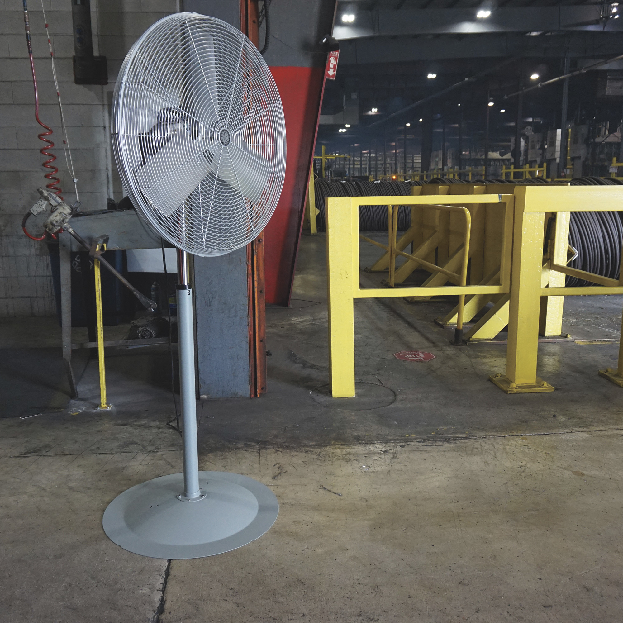 TPI Industrial Non-Oscillating Pedestal Fan — 24in., 6800 CFM, 1/4 HP ...