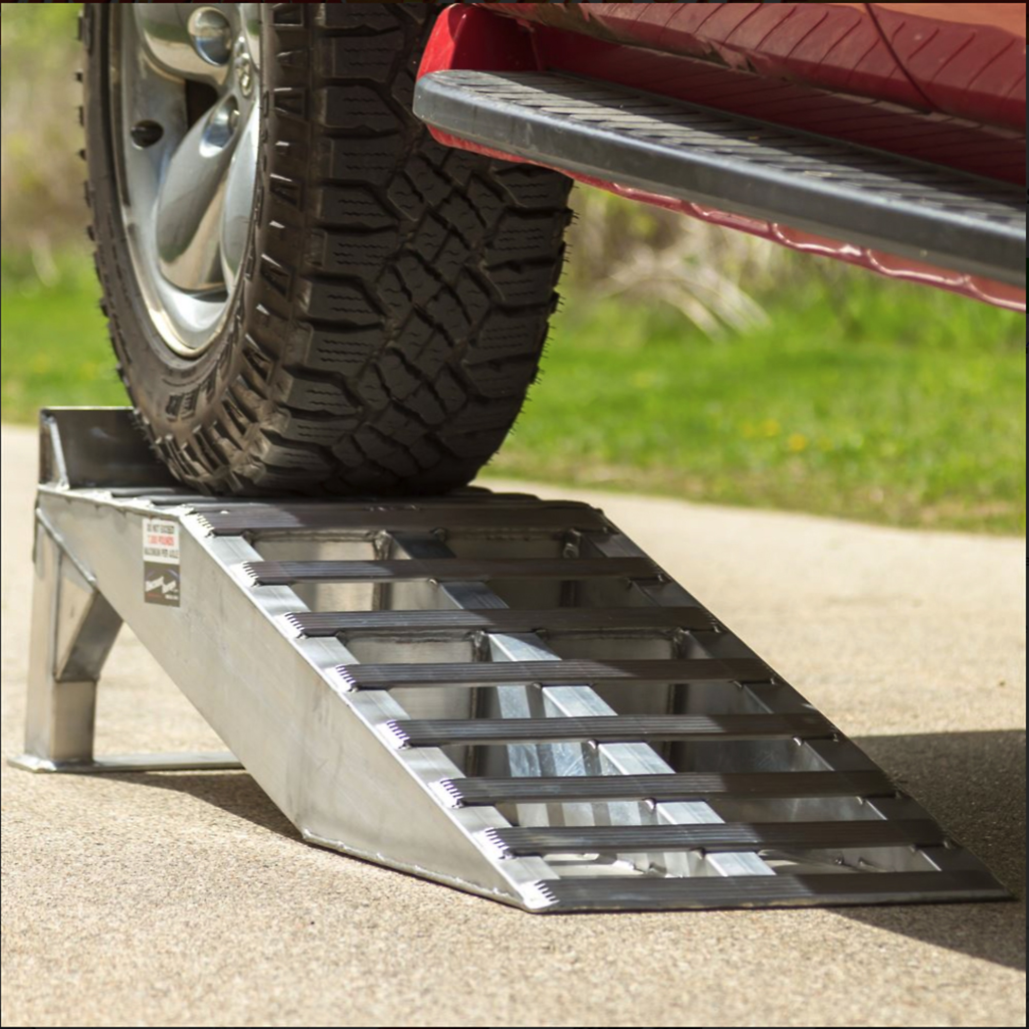 Heavy Duty Ramps Truck Service Ramp, Aluminum, 7000lb. Capacity, Model ...