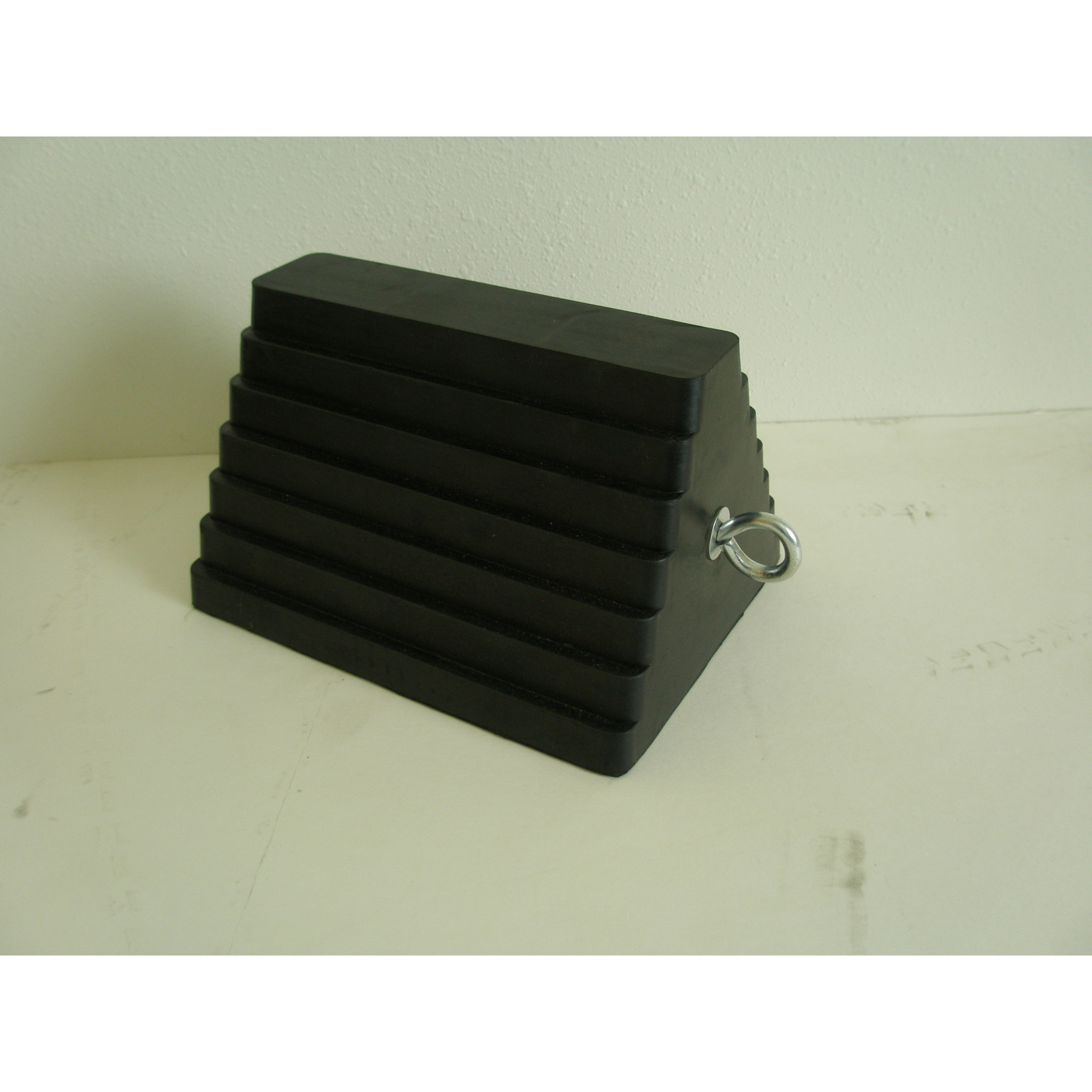 Shop Tuff Double-Sided Pyramid Rubber Wheel Chock - 9in. Working Width ...