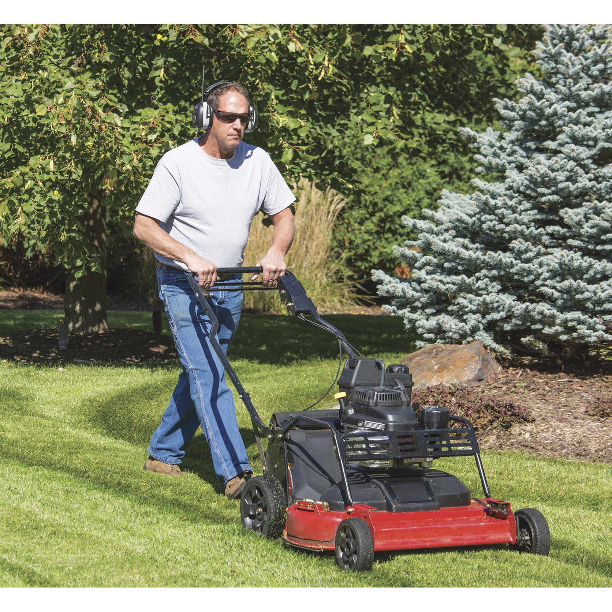 3M WorkTunes Connect AM/FM Radio/MP3 Hearing Protector with Bluetooth ...