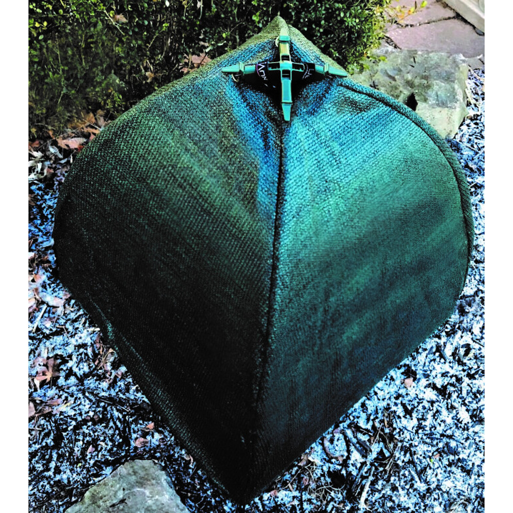 NuVue Folding Winter Plant Covers - 31in. x 31in. x 33in., Synthetic ...