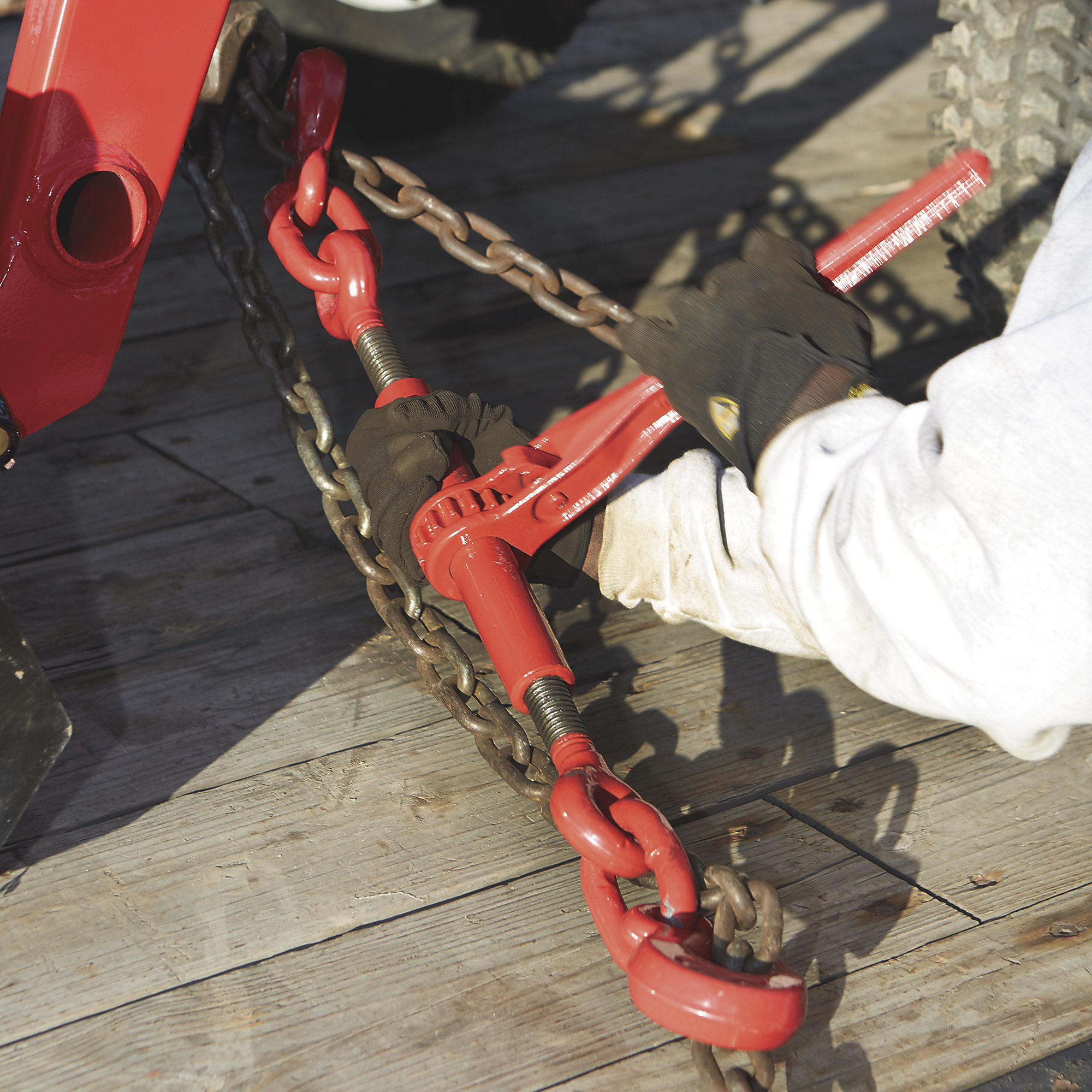 Ultra-Tow 1/4in. Ratchet Chain Binder, 3900-Lb. Load Capacity ...
