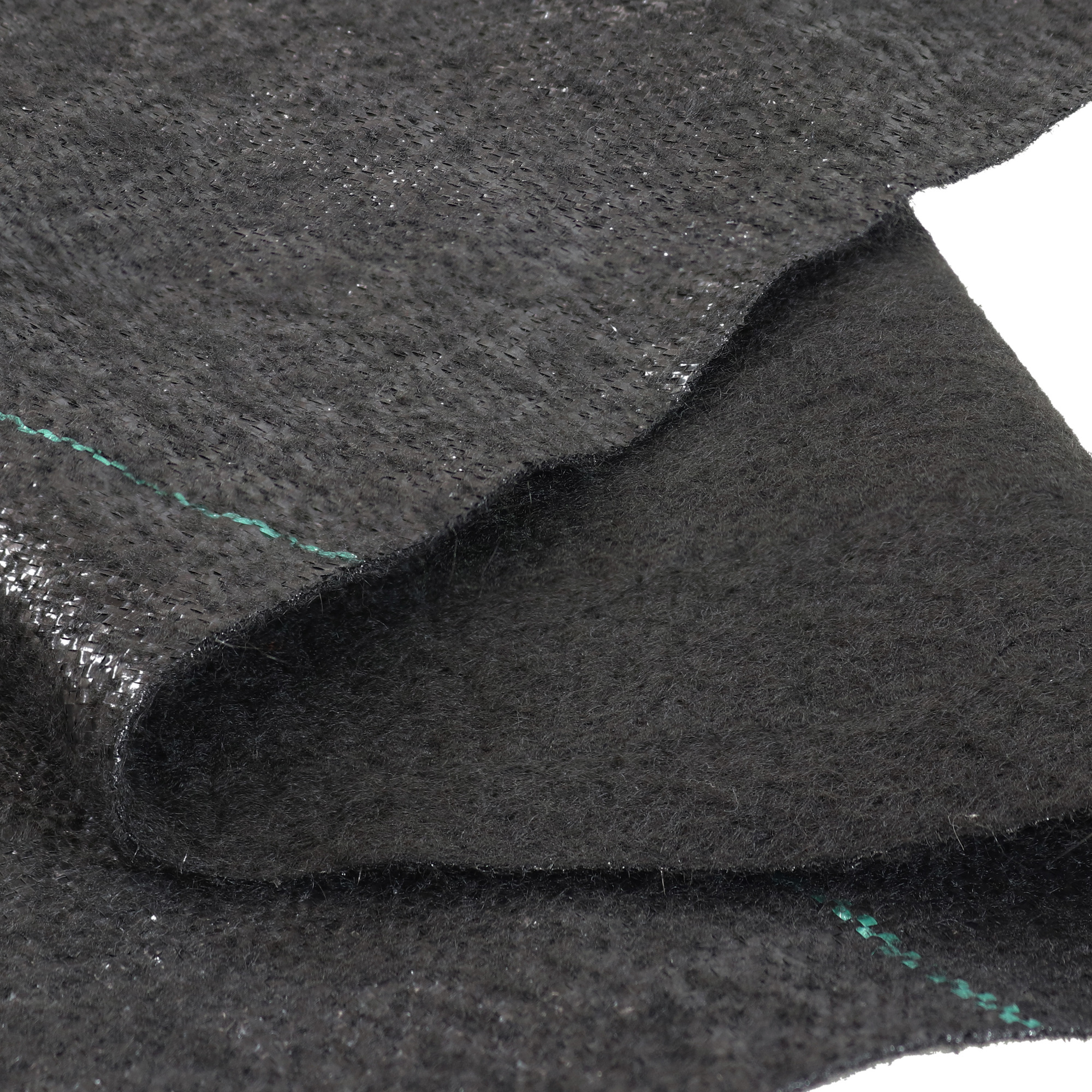 Sunnydaze Decor, 4ft. x 100ft. Landscape Fabric with 30 Staples, Model ...