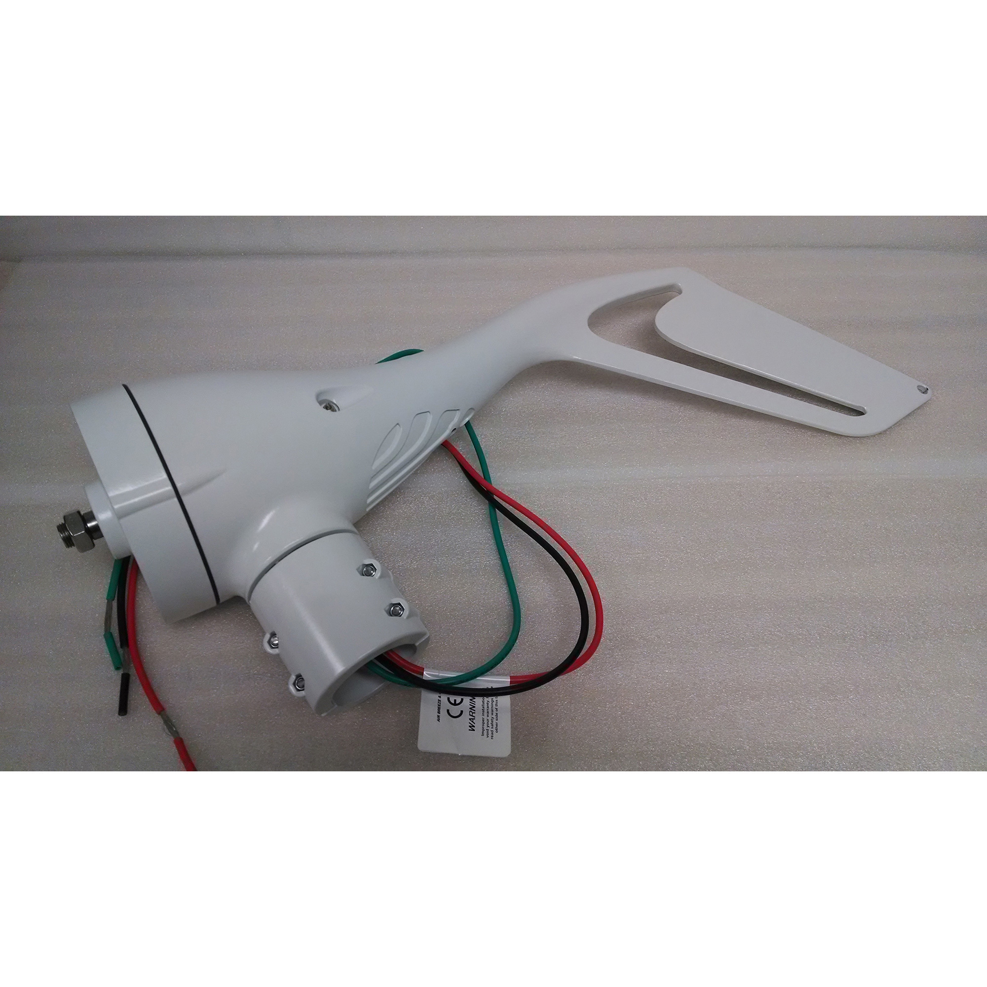 Primus Wind Power Air Breeze Wind Generator, 24 Volts, Model# 1-ARBM-15 ...