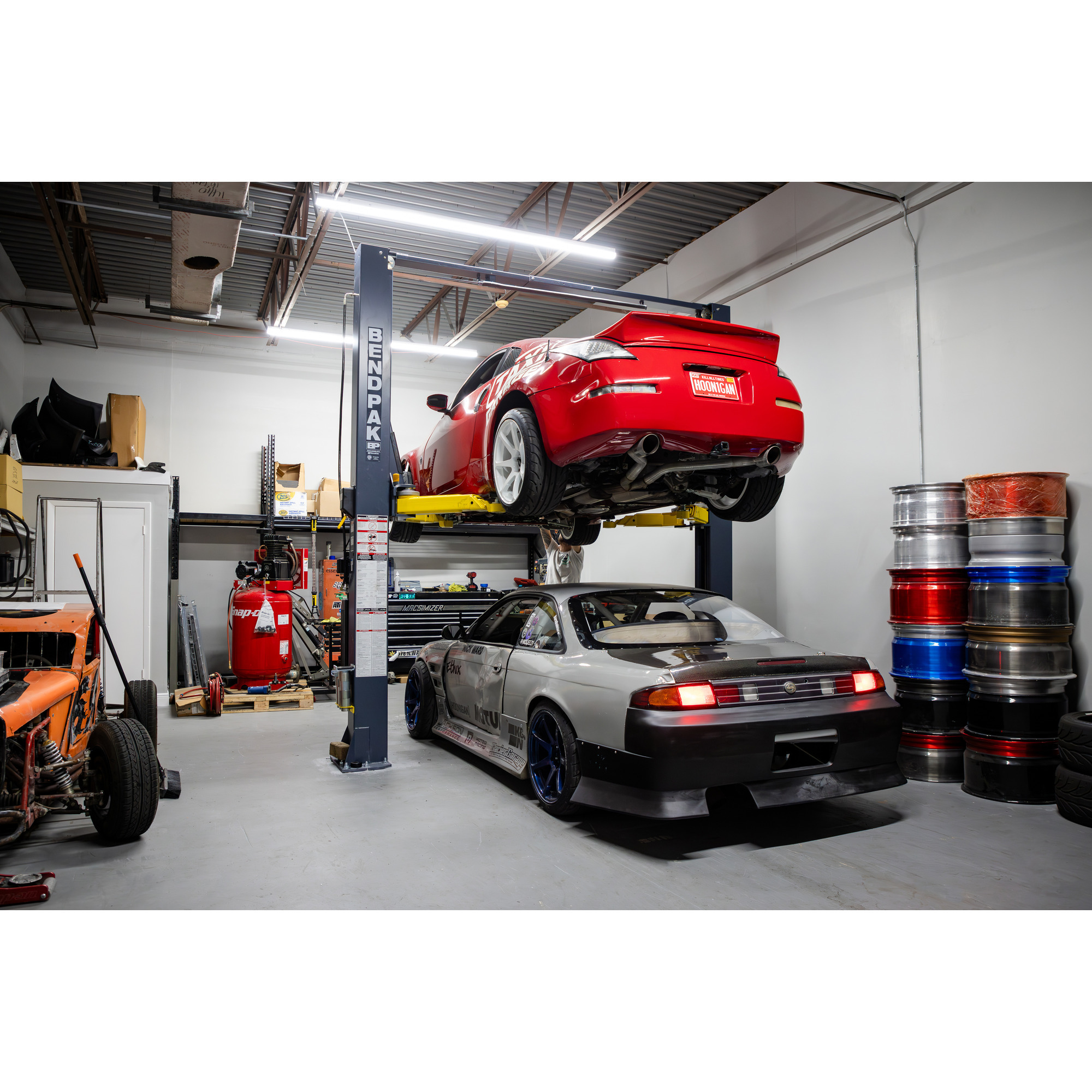 BendPak 2-Post Truck and Car Lift, 10,000 Lb. Capacity, Model# 10APX ...