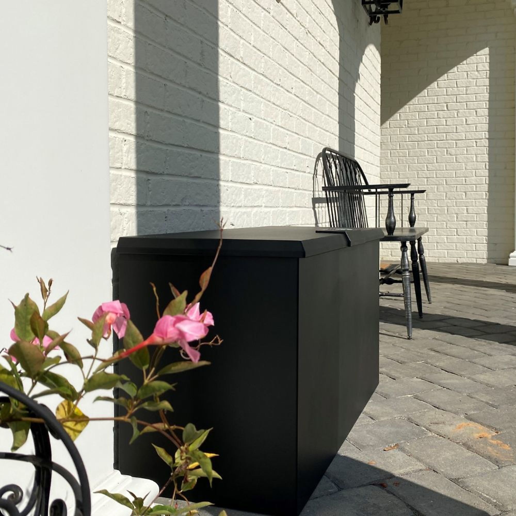 LOXX BOXX LLC, LTE Wi-Fi Smart Package Locker w/ Solar Charger, Height ...