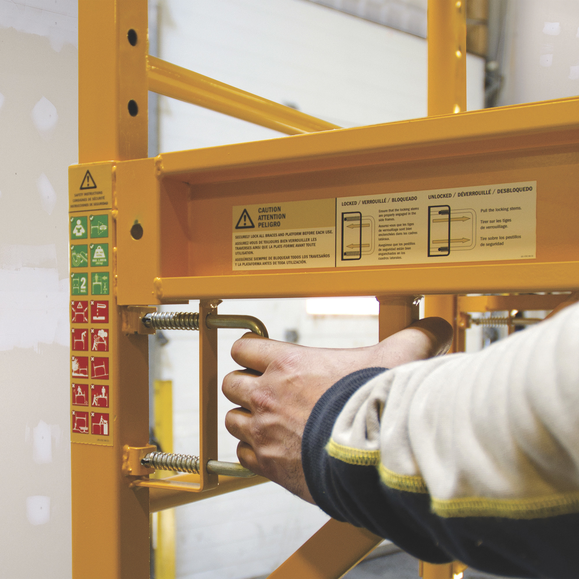 Metaltech Jobsite Series 6ft. Rolling Perry-Style Scaffold, 1250-Lb ...