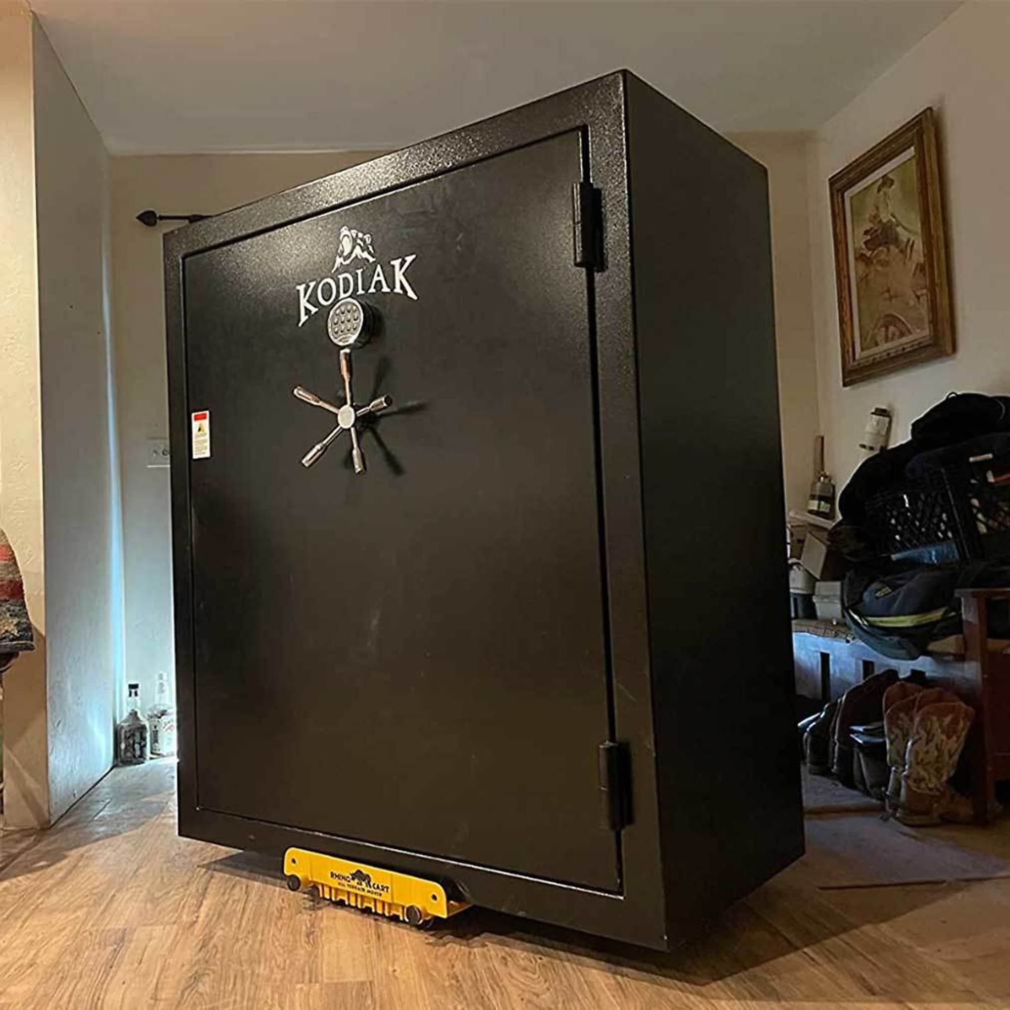 Rhino Cart, Heavy-duty moving dolly. Handles uneven surfaces., Capacity ...