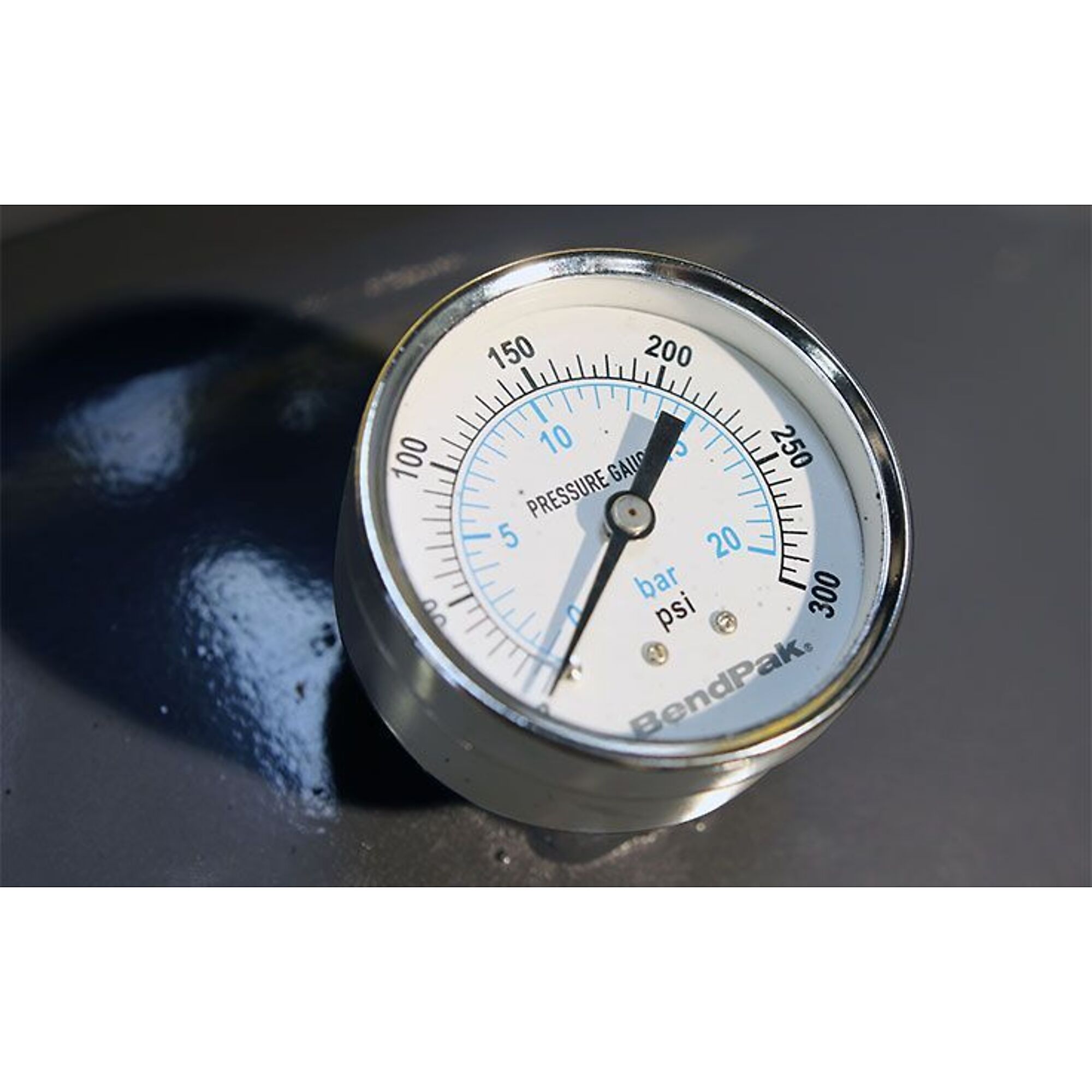 BendPak V-Max Elite Air Compressor, 10 HP, 120-Gallon Vertical Tank ...