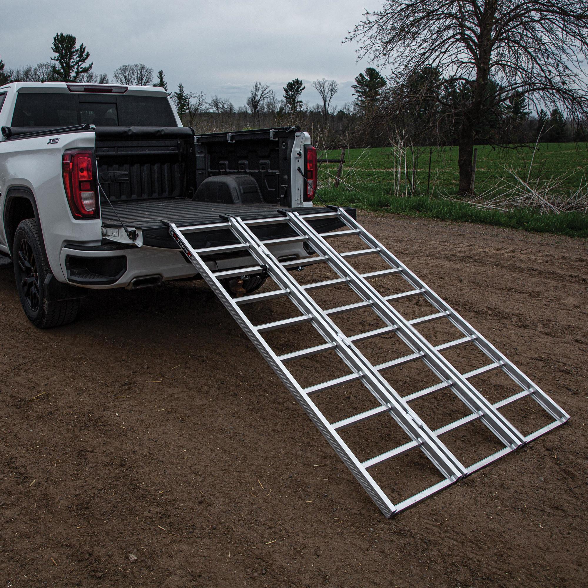 Yutrax, 78” Tri-Fold Ramp, 1750 lb. Load Capacity, Capacity 1750 lb ...