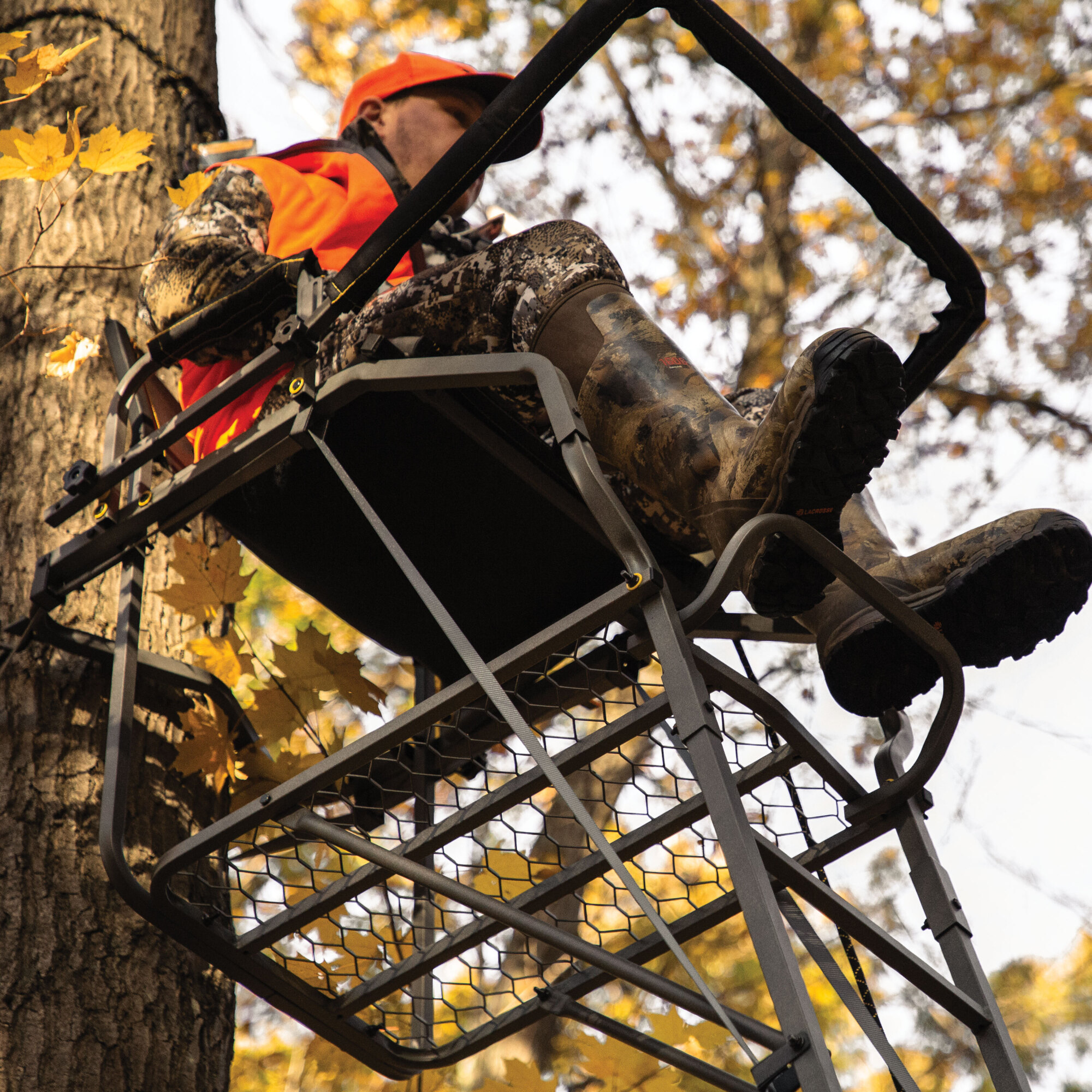 Rivers Edge Retreat LS Ladder Treestand - 1-Man, Lockdown Strapping ...