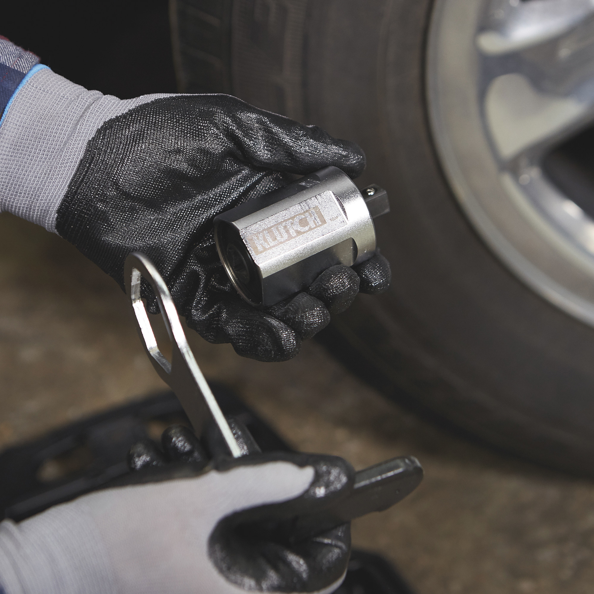 Klutch Mini Torque Multiplier, 1/2in. Drive | Northern Tool