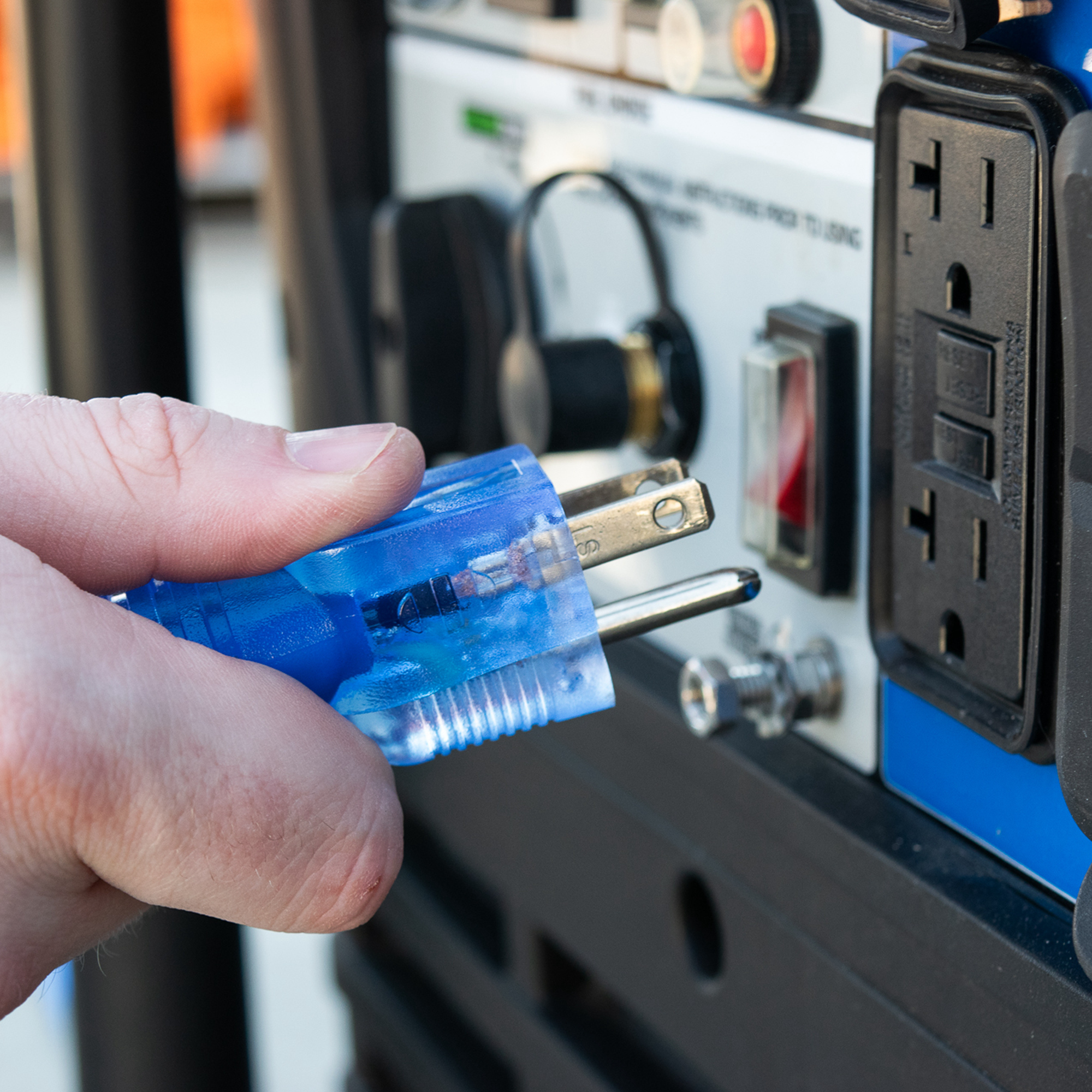 DuroMax, 10 Gauge 50ft. Flexible Triple Tap Cord, Cord Length 50 ft ...