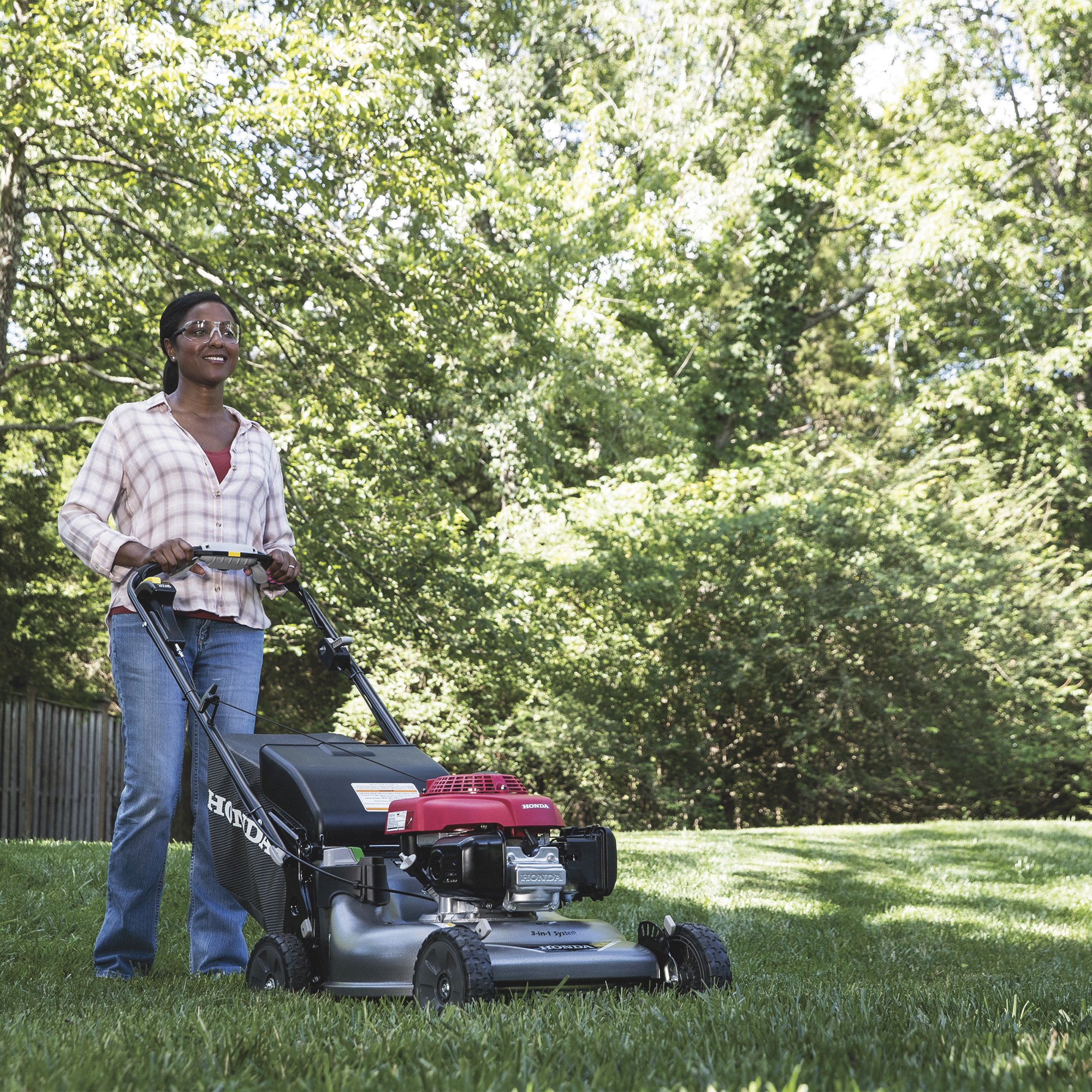Honda Self-Propelled Push Lawn Mower — 160cc Honda GCV Engine, 21in. Deck, Model# HRR216K11VYA ...