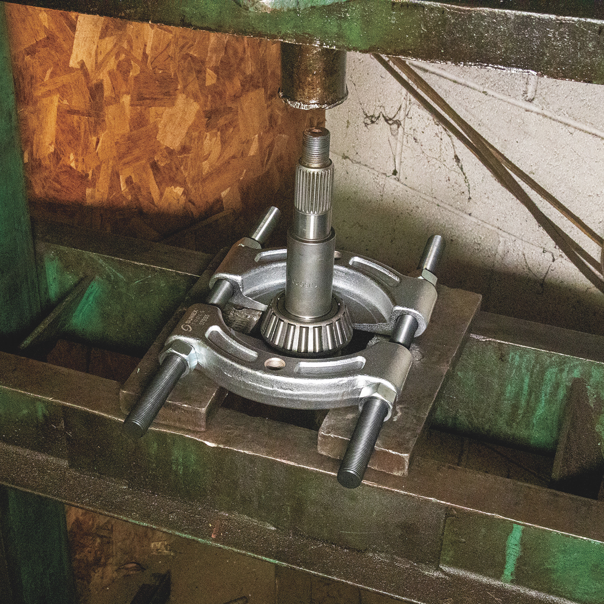 Sunex Tools Bearing Splitter Set, 5 Pieces, Model# 57BSKIT | Northern Tool