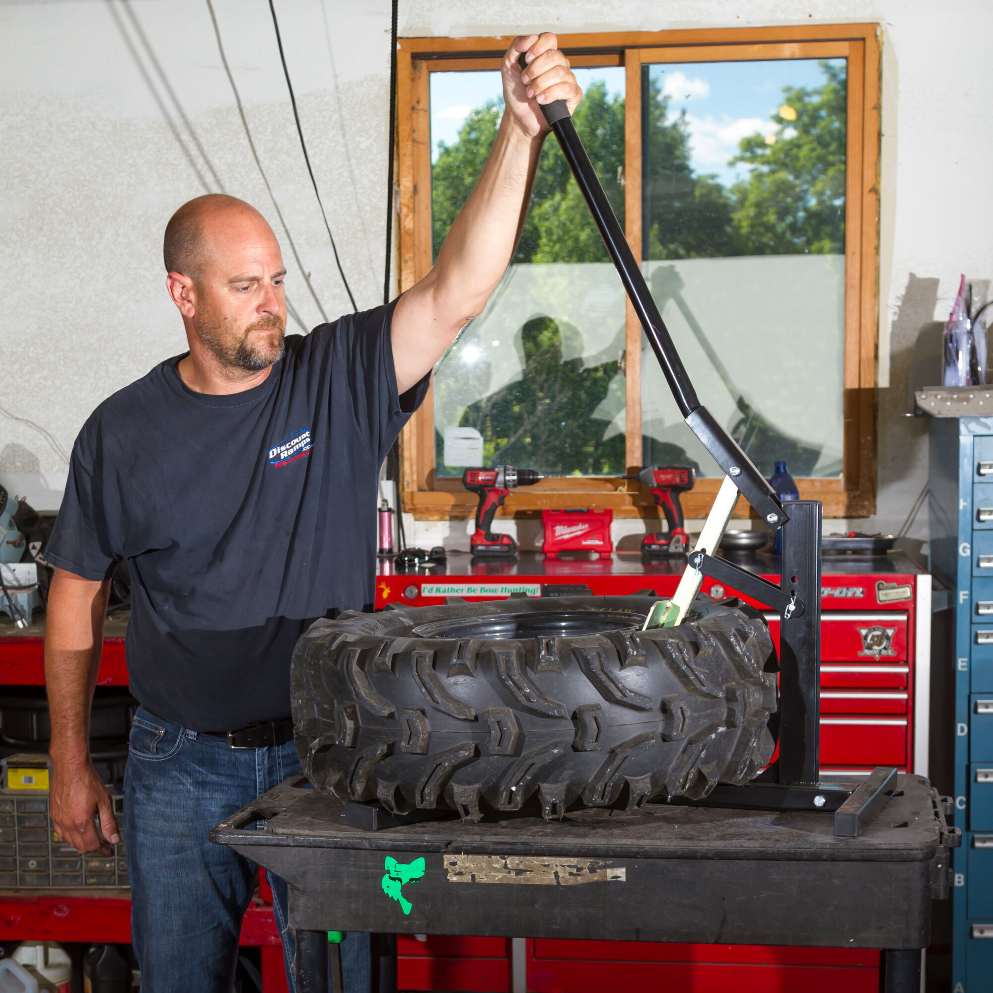 Black Widow, Motorcycle Bead Breaker - For Motorcycle and Small Tires ...