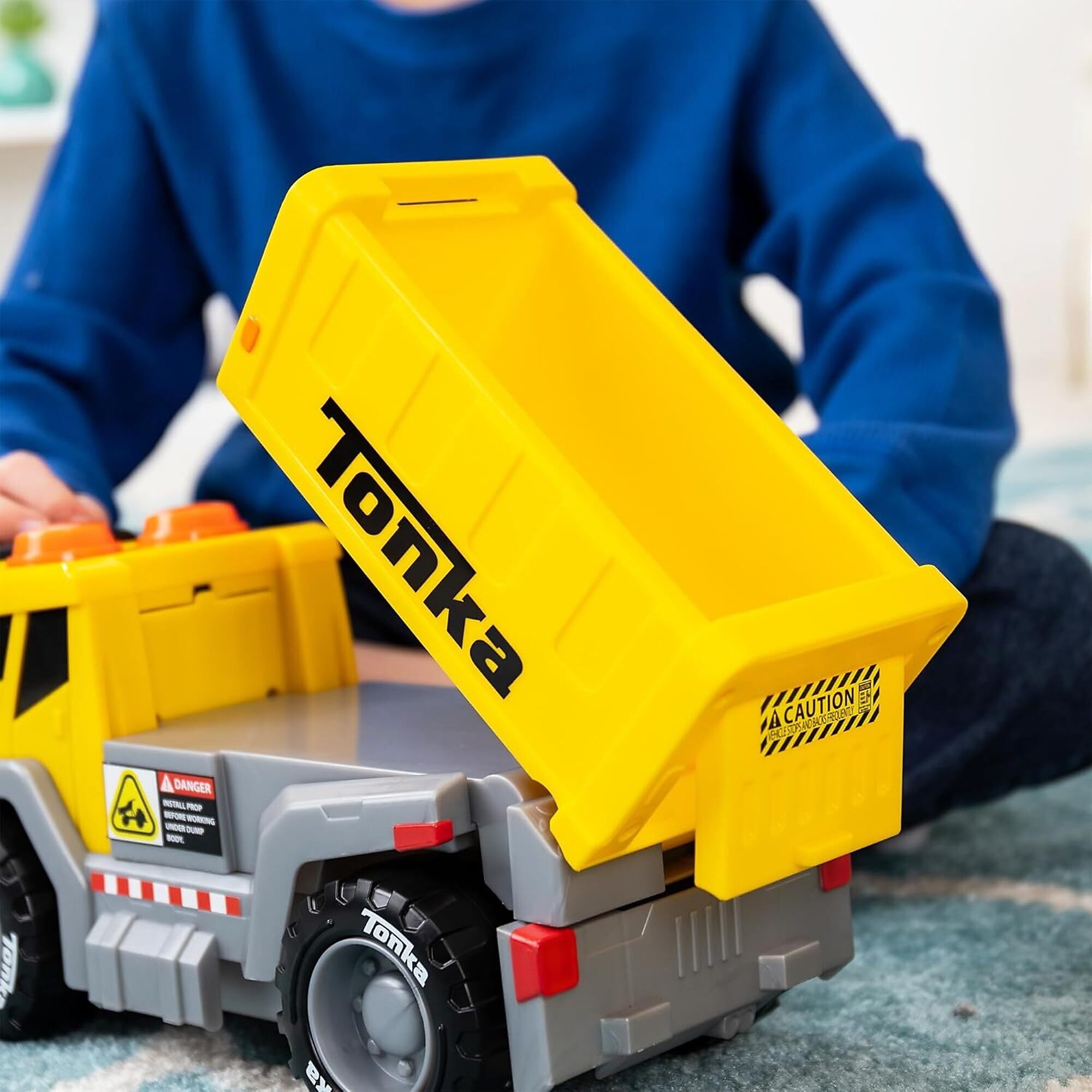 Tonka Crank and Haul Dump Truck, Model #06242 | Northern Tool