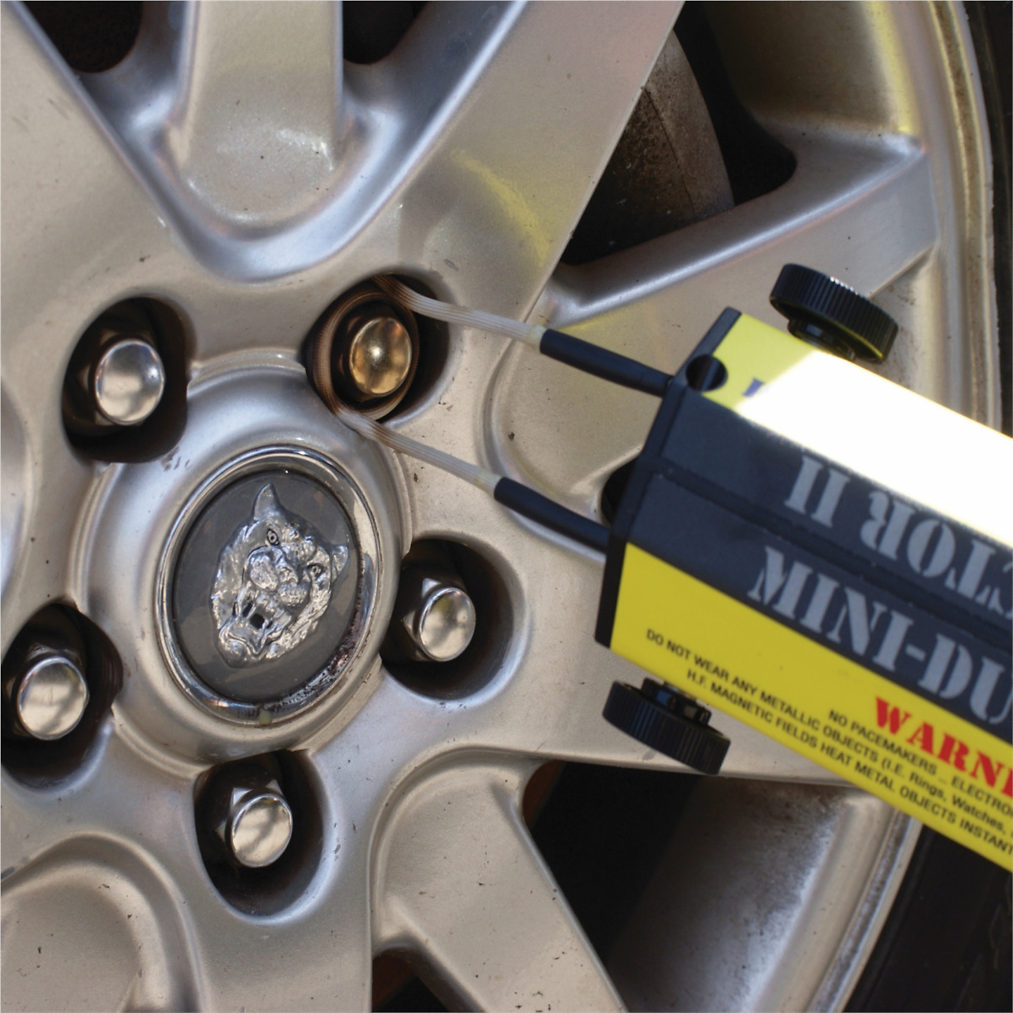 Induction Innovations Mini-Ductor II Handheld Induction Heater ...