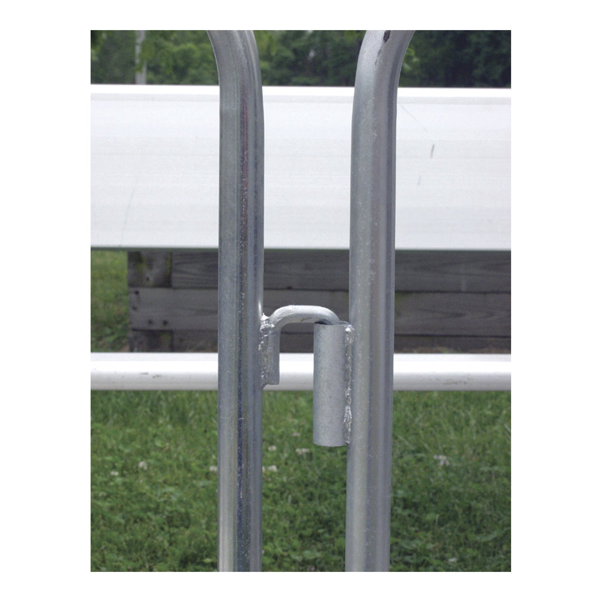 Vestil Crowd Control Interlocking Barrier | Northern Tool