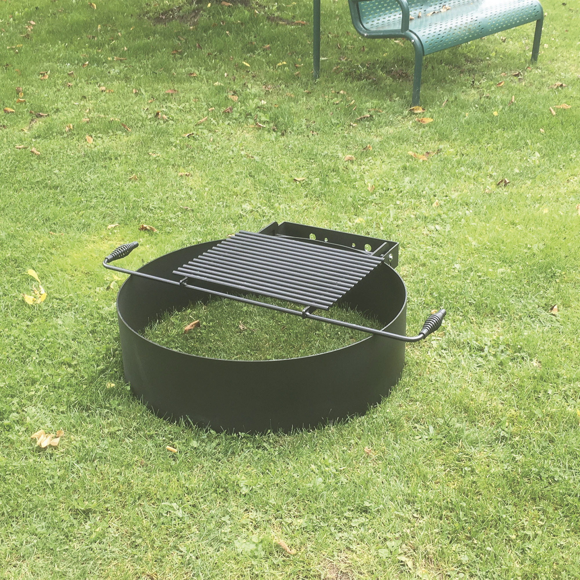 Paris Site Furnishings Heavy-Duty Fire Ring with Flip Grill, Flat Black ...