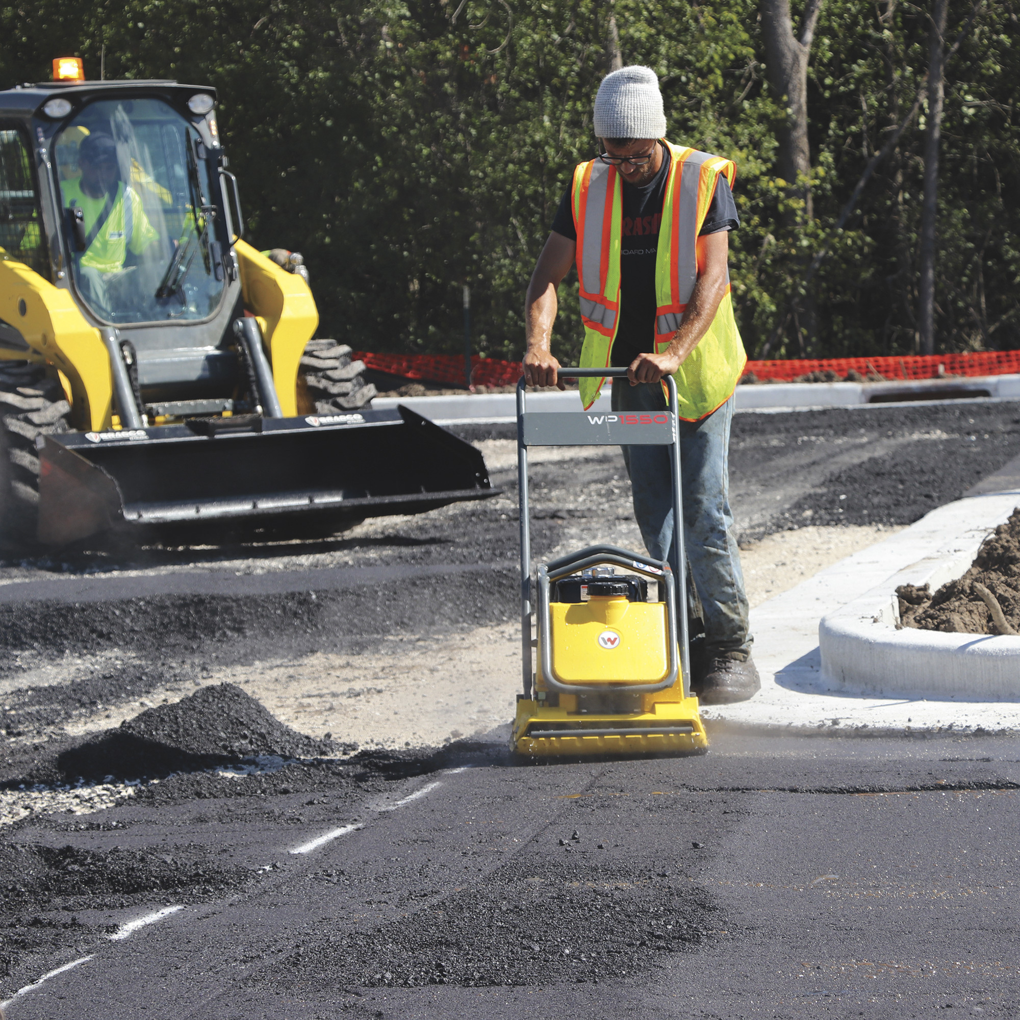 Wacker Neuson Vibroplate Compactor , 4.15 HP Honda Air-Cooled, 4-Cycle ...