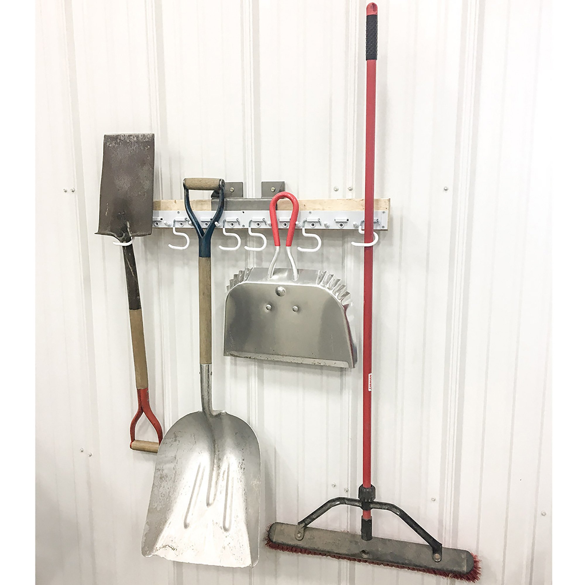 KM Heavy-Duty Corrugated Shop Wall Brackets — 24-Pack, Model# 9519 ...